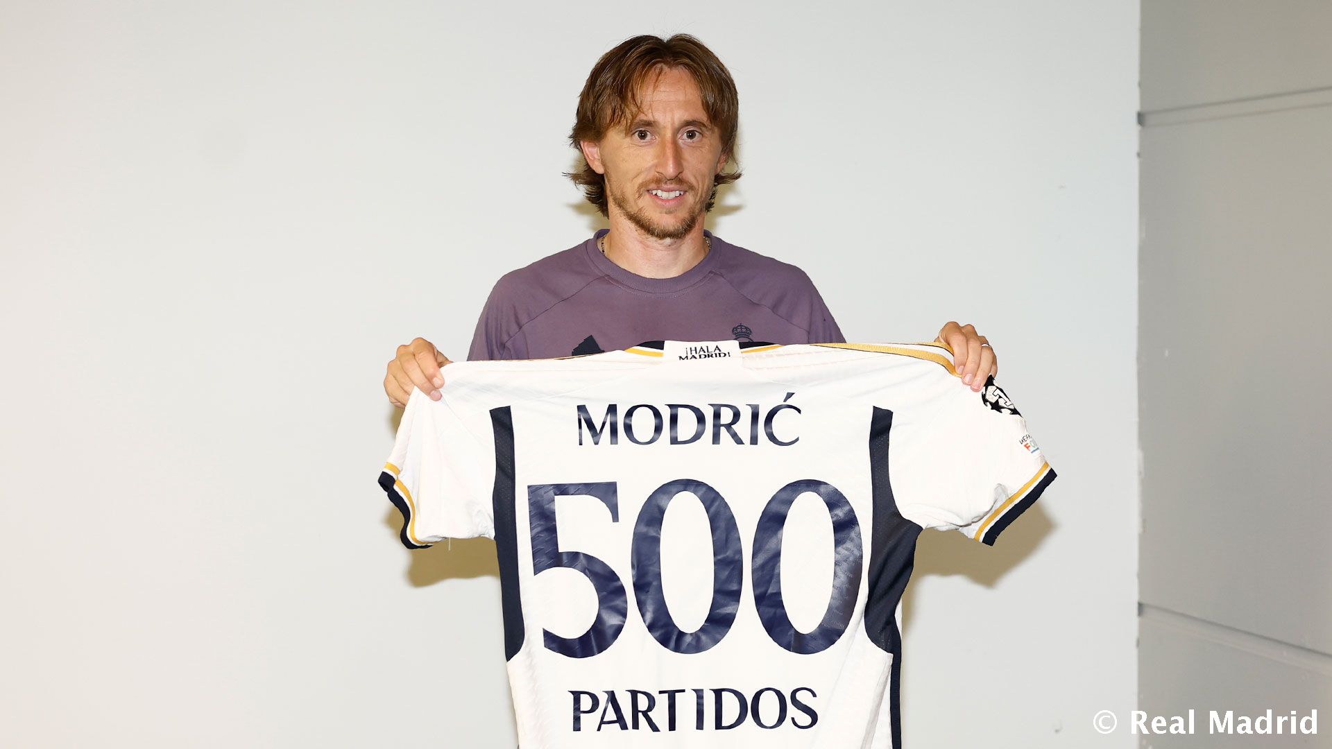 Modric completa 500 partidas pelo Real Madrid